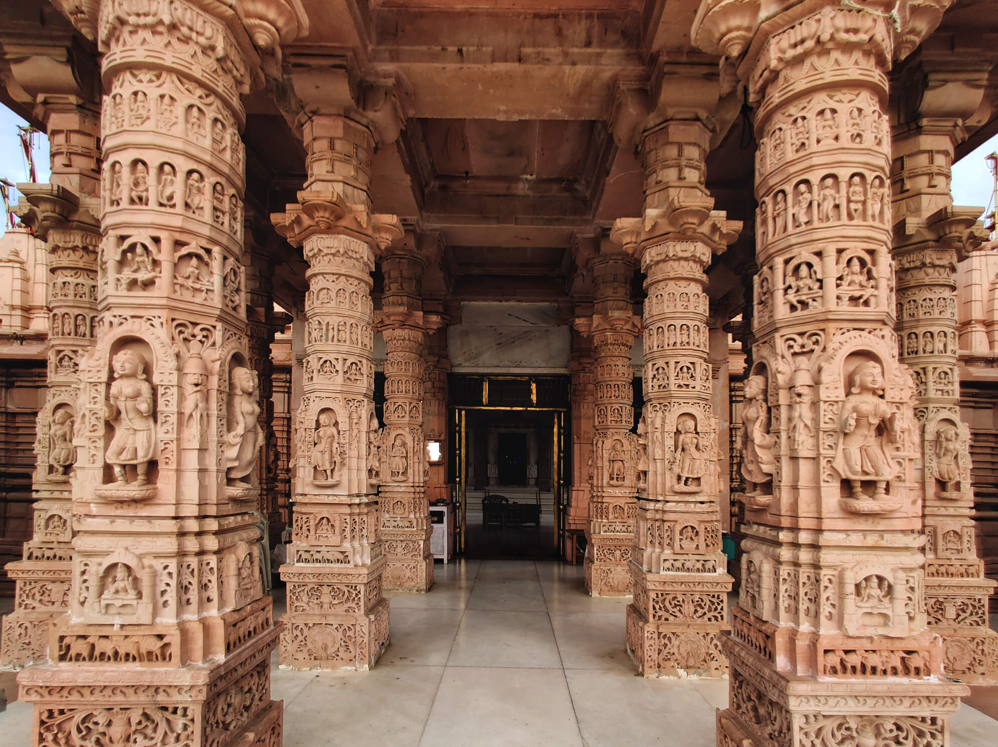 Shri Rantej Tirth - Jain Universe